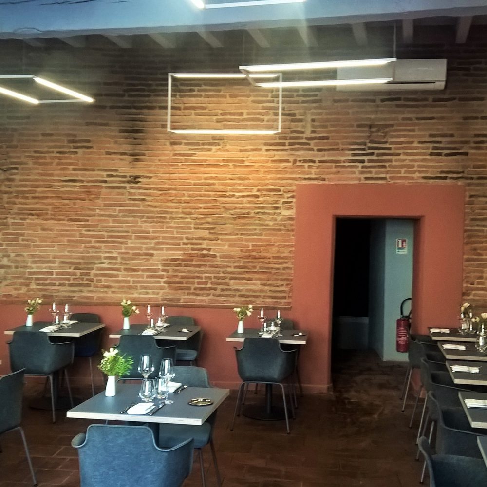 Restaurant place Mage - 2b Design